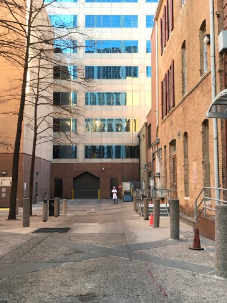 301 Congress Porch | Downtown Austin Alliance